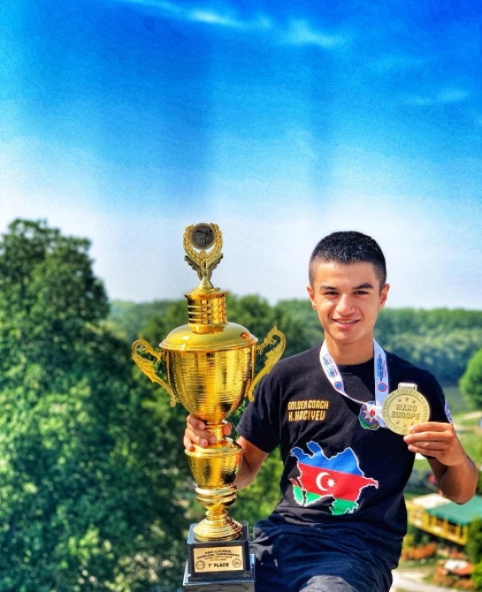 Paytaxt məktəblisi Avropa çempionatından qalibiyyətlə qayıdıb | AzEdu.az