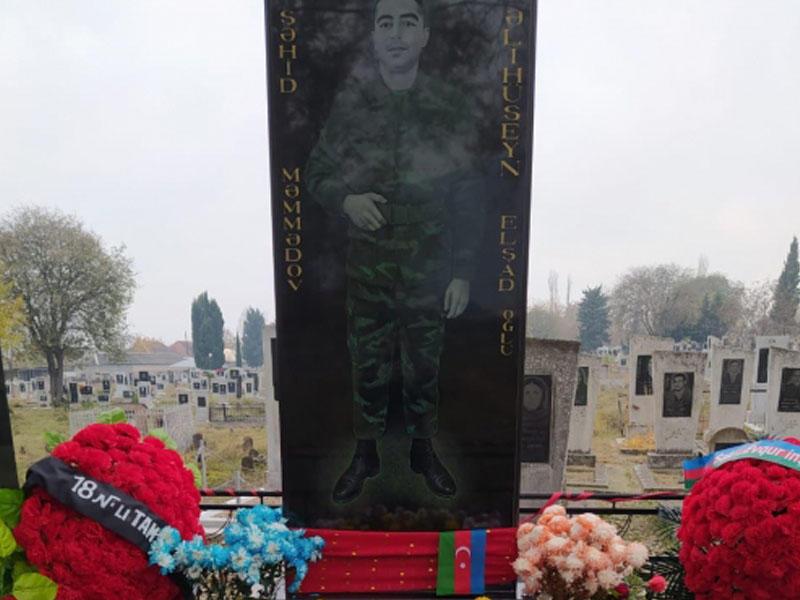 ADNSU-da məzun şəhidimizin valideyni ilə görüş keçirilib - FOTO | AzEdu.az