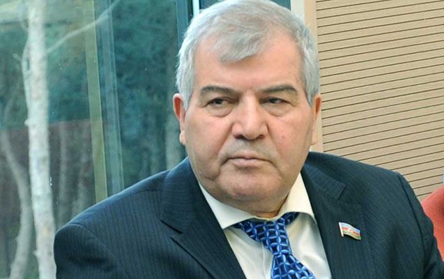 “İlkin təhsil hökmən ana dilində olmalıdır”-Sabir Rüstəmxanlı | AzEdu.az