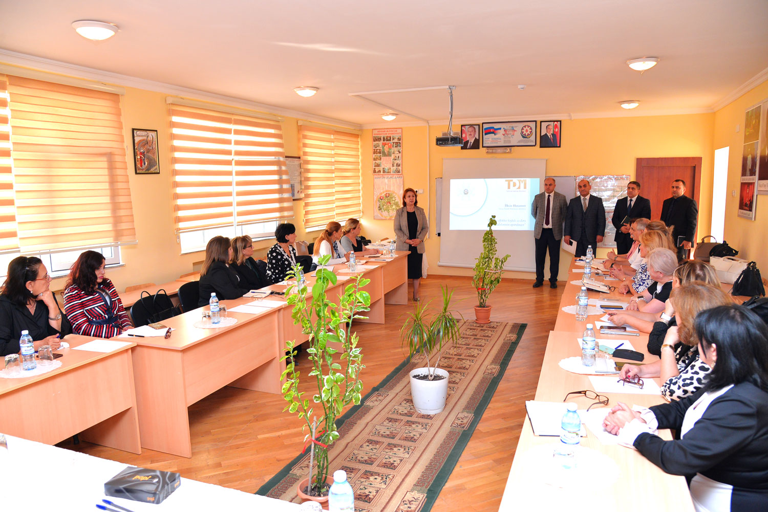 Paytaxt üzrə metodiki seminarlara start verilib | AzEdu.az