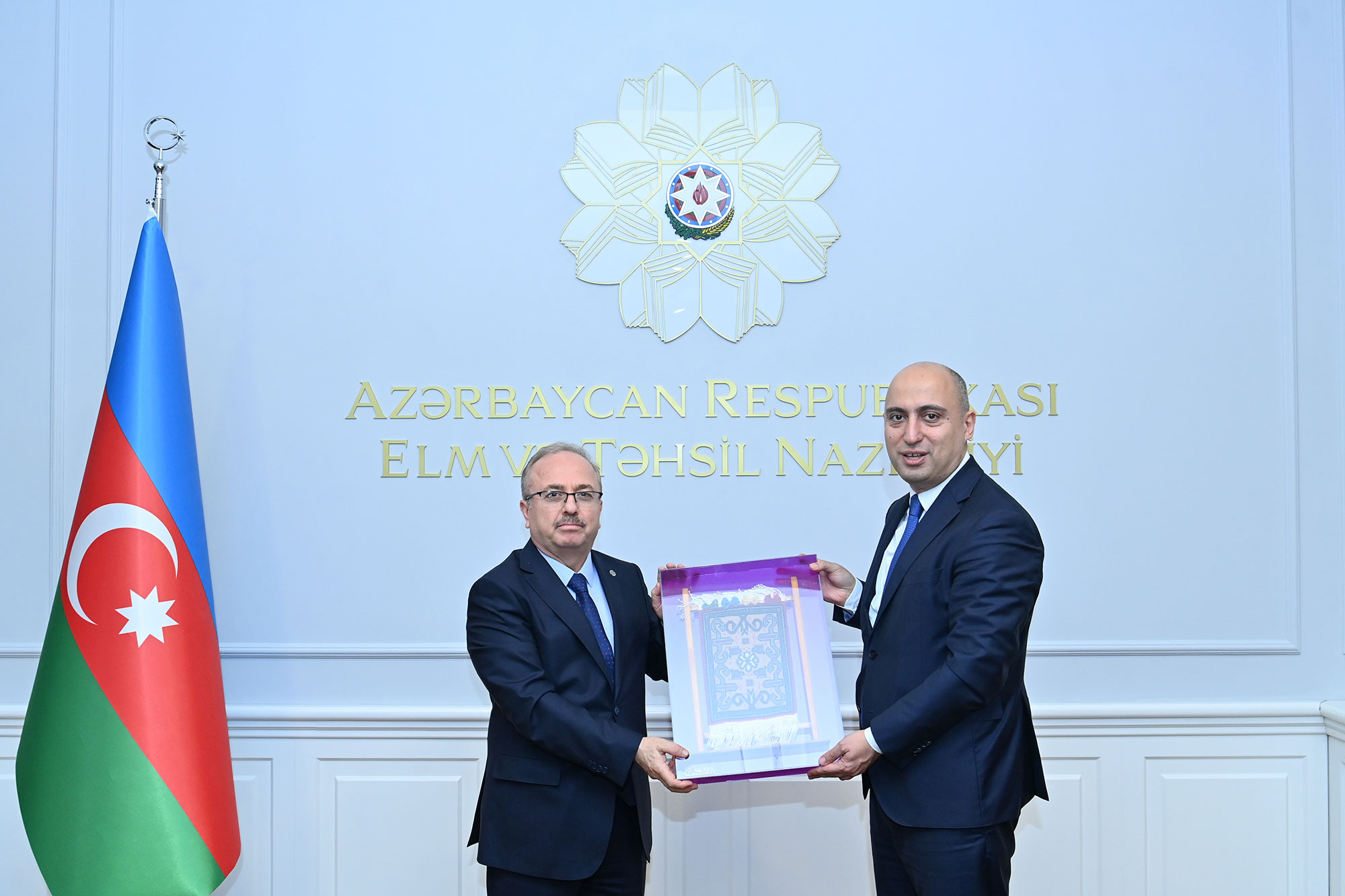 Emin Əmrullayev Türkiyə Maarif vəqfinin prezidenti ilə görüşüb | AzEdu.az