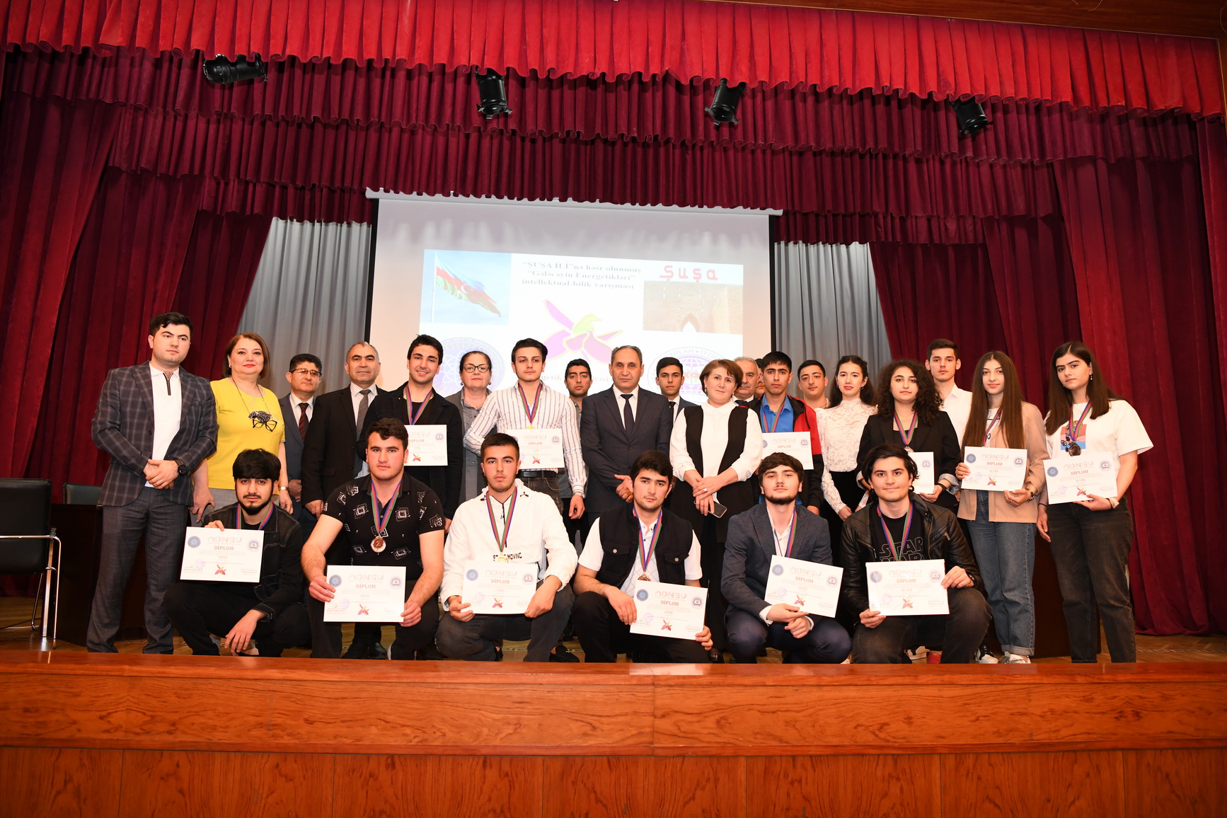 ADNSU-da “Gələcəyin energetikləri” adlı bilik yarışı keçirilib | AzEdu.az